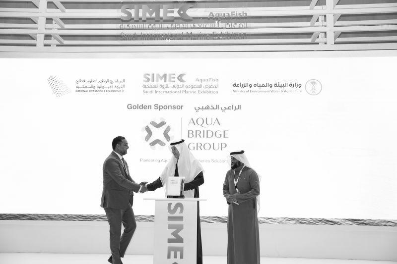 Avramar goes to Aqua Bridge from Emirates - NPL Confidential